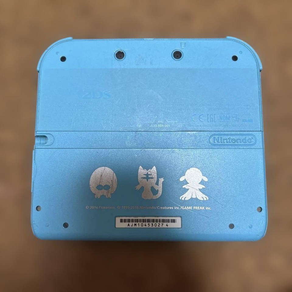 Nintendo 2DS Pokemon Pocket Monster Sun & Moon Light Blue Console ...