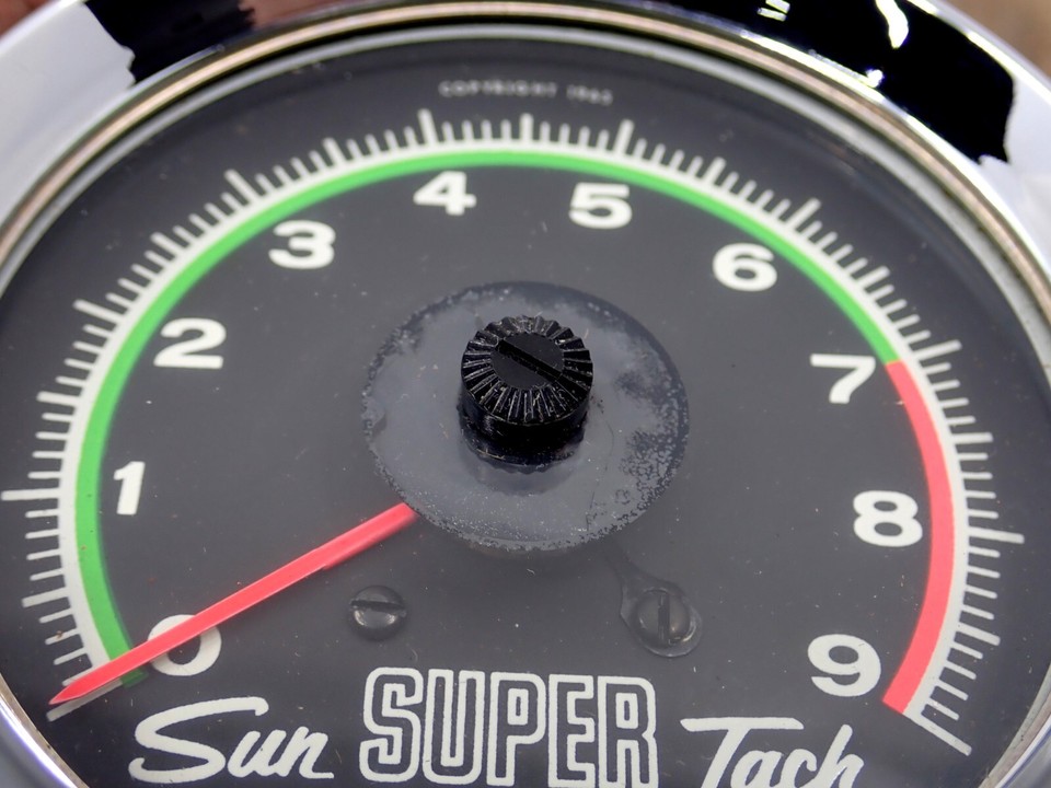 NOS Sun Super Tach 9,000 RPM SST-9 Very First Design 1965 Tachometer ...