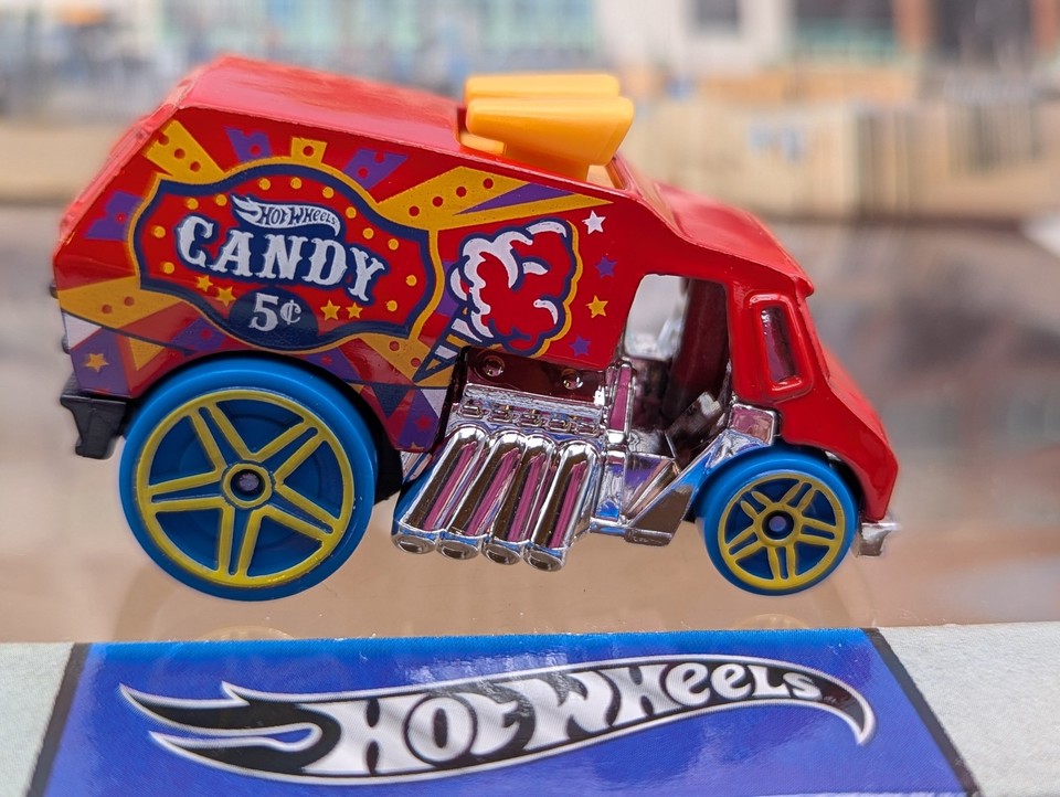 2025 HW FUN PARK Design Exclusive COOL-ONE 🍬Red;pr5 blue;CANDY☀Hot ...