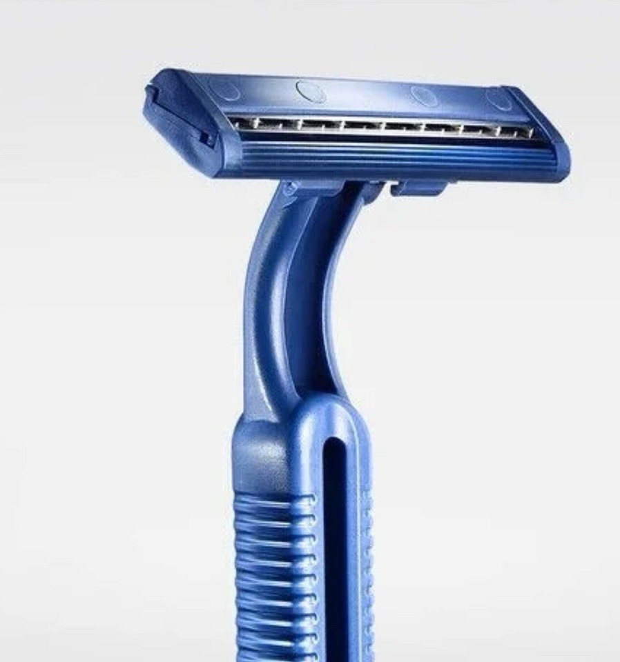 Gillette Good News Disposable Razor "With Lubrastrip" Classic 30 counts ...