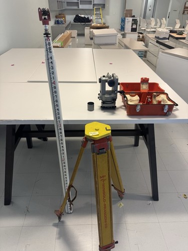 Complete surveying Set. Leitz/MP Transit No 10C, Wooden Tripod & Rod | eBay
