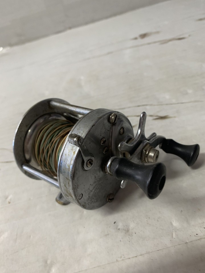 Vintage Shakespeare Service 1944 Model GE Baitcast Fishing Reel | eBay