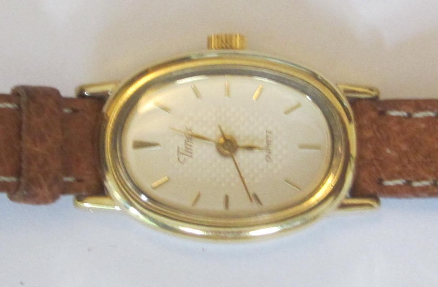 Vintage Timex 377 BA CELL T 81 Gold Tone Quartz Analog Women's Watch | eBay