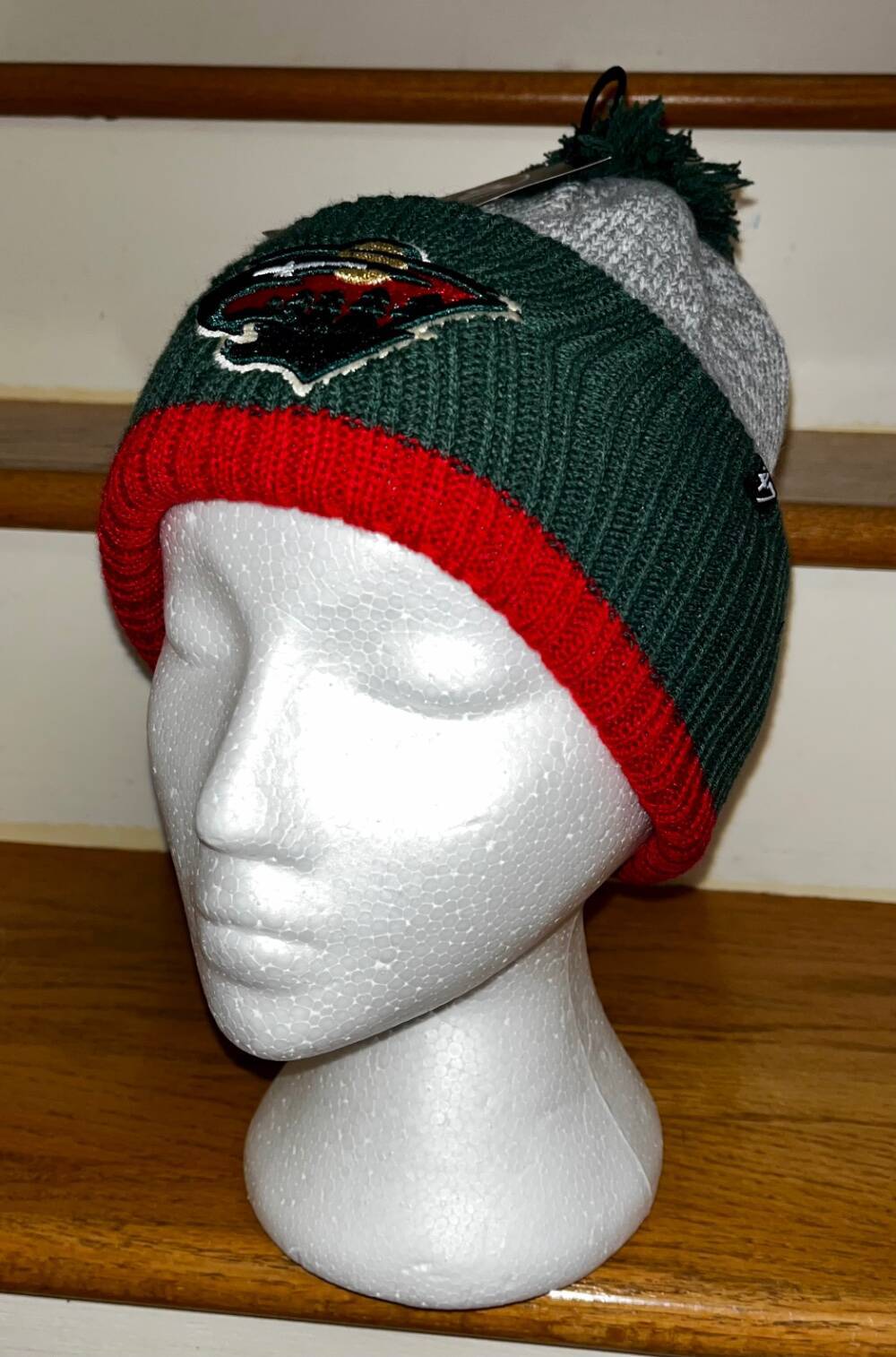 NHL MINNESOTA WILD GRAY KNIT POMPOM STOCKING HAT~CAP~BEANIE~WINTER~NWT ...