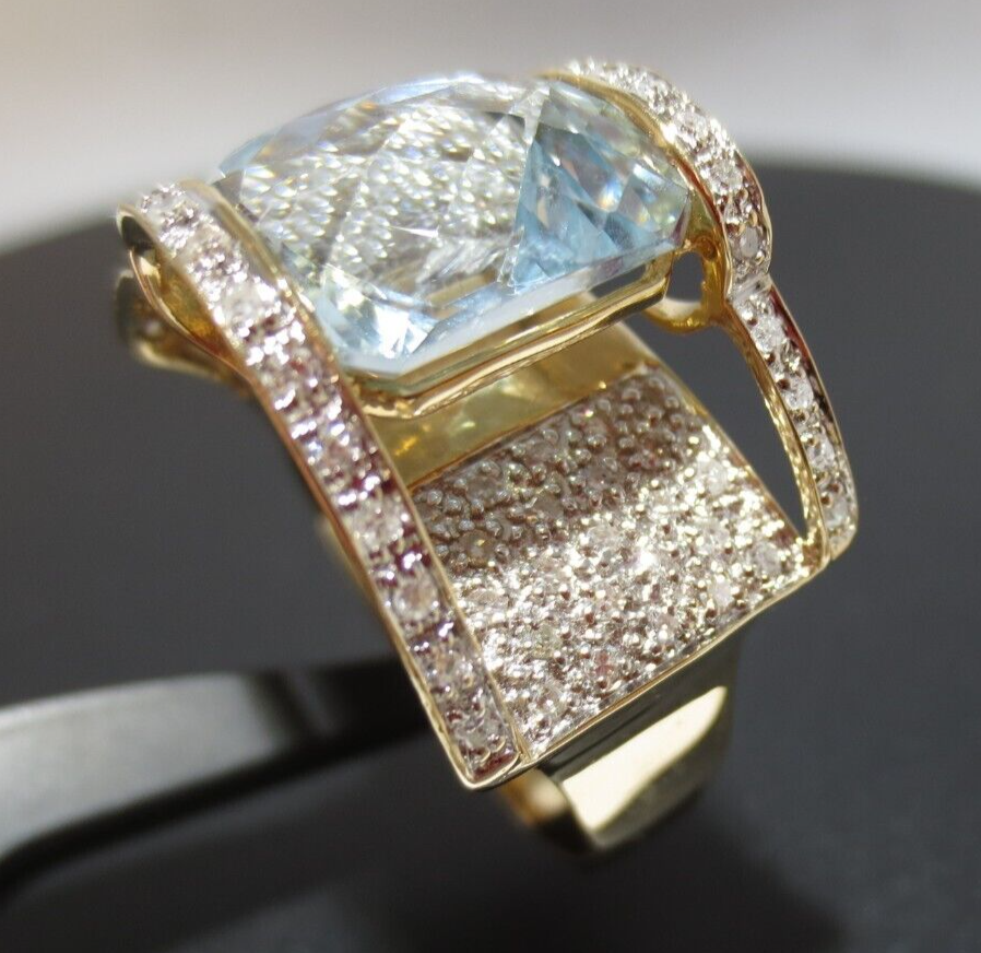 14K YG LADIES BLUE TOPAZ & DIAMOND RING SZ 11 11.47 grams (G130616-2 ...