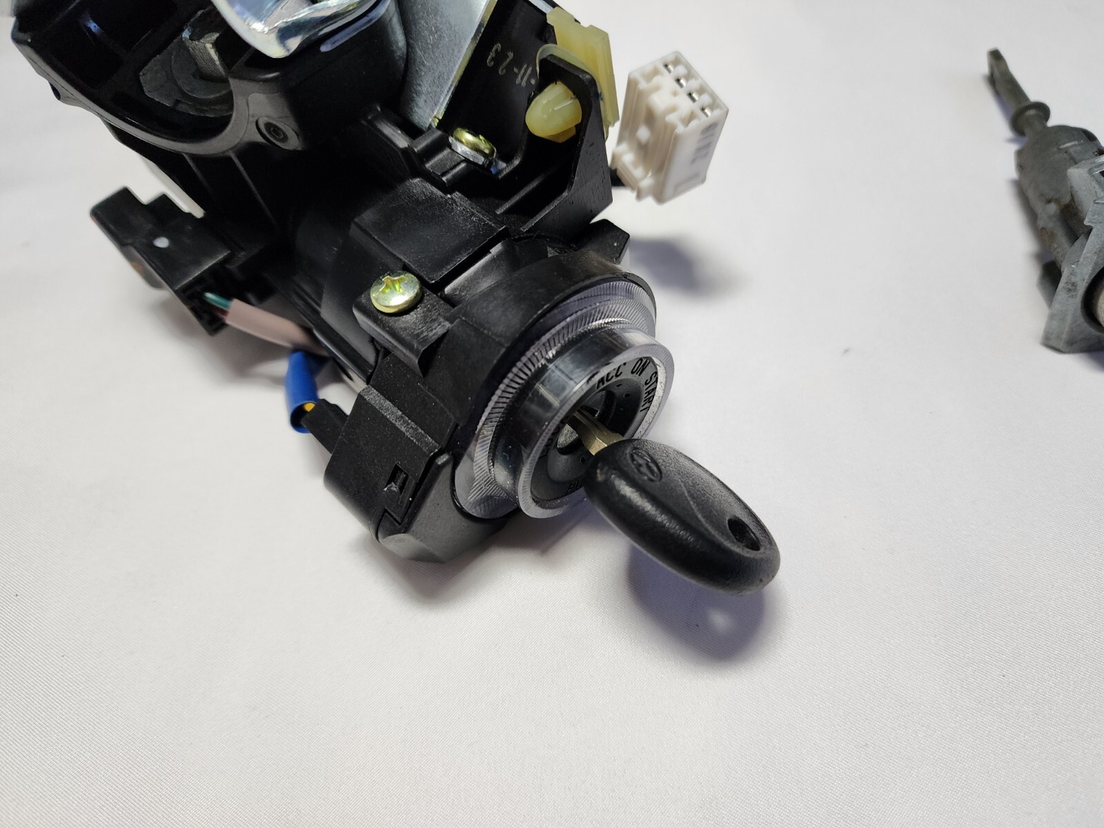 2011 - 2013 Hyundai Elantra Ignition Switch & Door Lock Set (OEM) | eBay