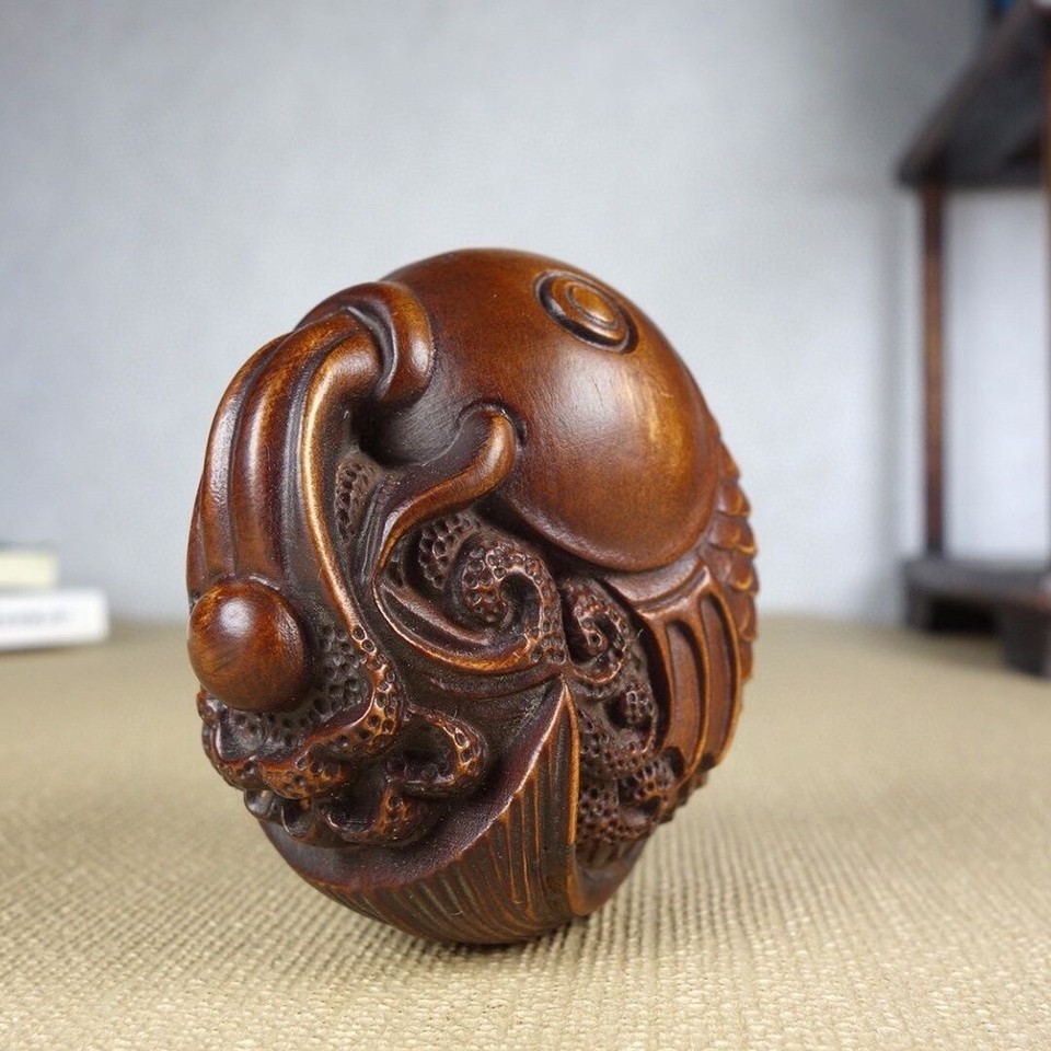 Asian Hand Carved Boxwood Netsuke Figurine cute Fish fengshui Carp ...