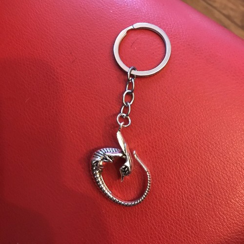 Avp Alien V Predator Mask Keychain Alien Xenomorph Queen Keyring | eBay UK