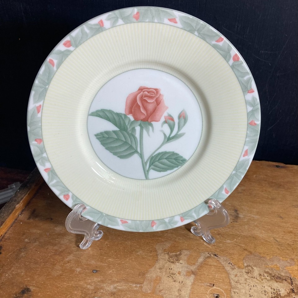 Victoria & Beale MISTY ROSE 9064 Casual Peach Roses Various Pieces Sold ...
