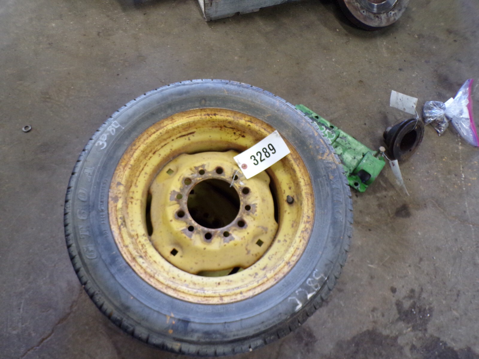 John Deere 950 Tractor, Pair of 6 Lug Rims w/ 195/60 R15 Tires, Tag ...