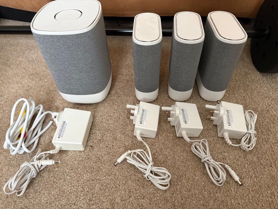 Vodafone Ultra Hub Super WiFi 6E Router with x 3 boosters | eBay UK