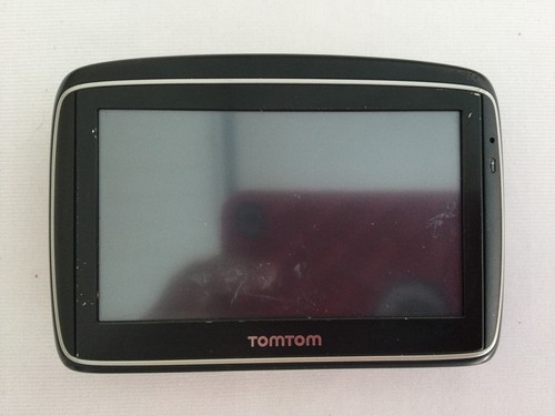 Tomtom Canada 310 GPS Satnav Satellite Navigation with Charger (black ...