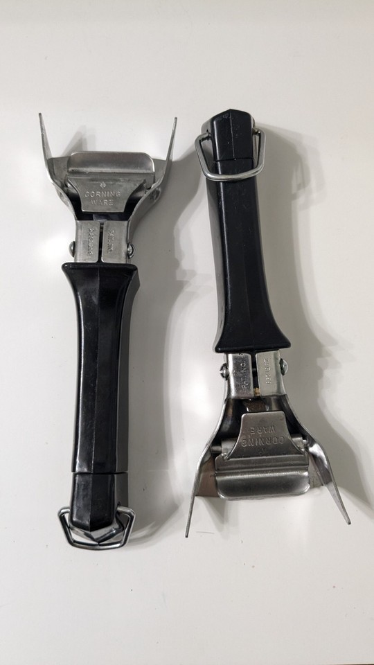 Lot of 2 Vtg Corning Ware Detachable Twist & Lock Handles Casserole ...