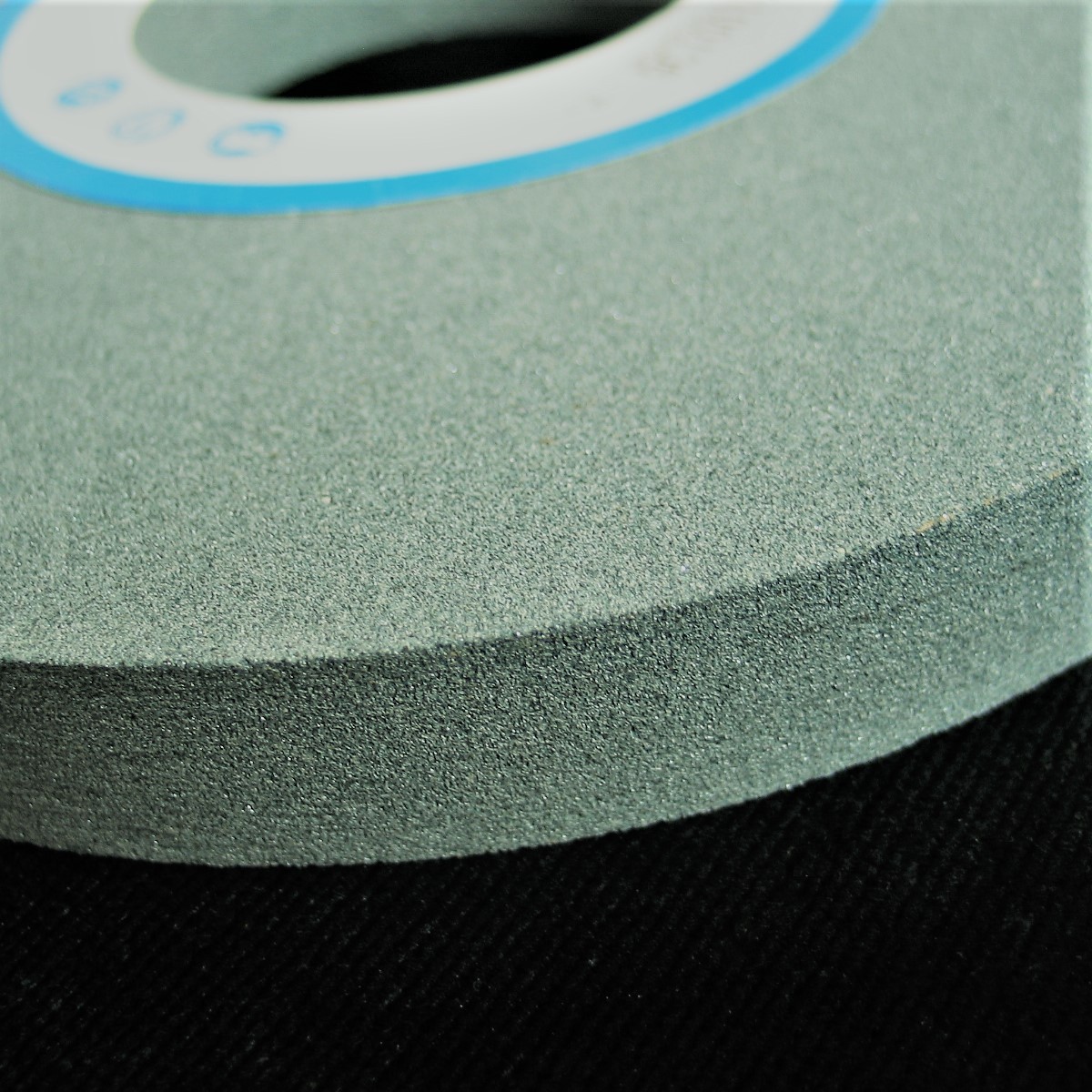 250x25x76.2 GC 100IV Green Grit Surface Grinding Wheel J&S Cylindrical ...