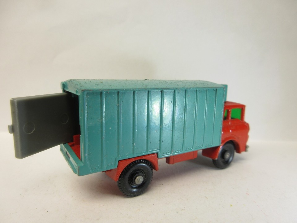 MATCHBOX LESNEY 1/64 No.44 REFRIGERATOR TRUCK vintage lot #68 | eBay