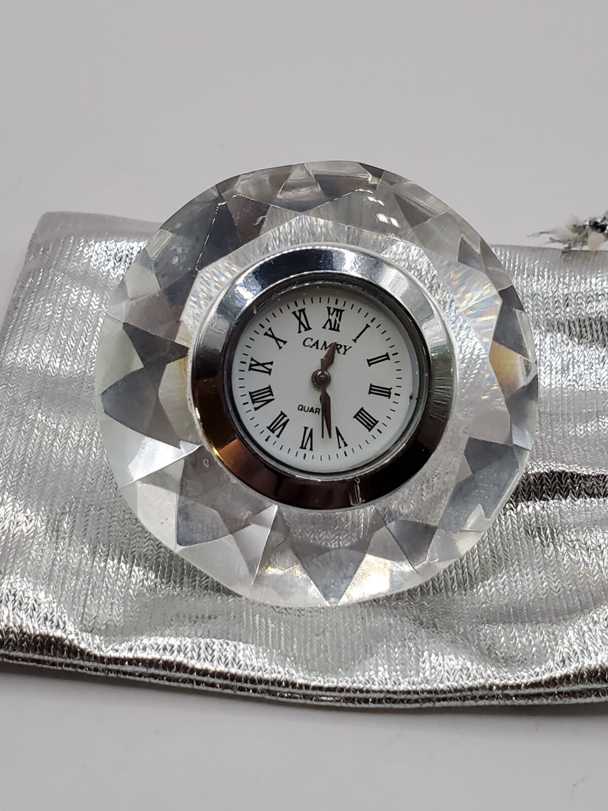 Camry Quartz Tabletop Crystal Clock Paperweight Silver Tone 45mm Round ...
