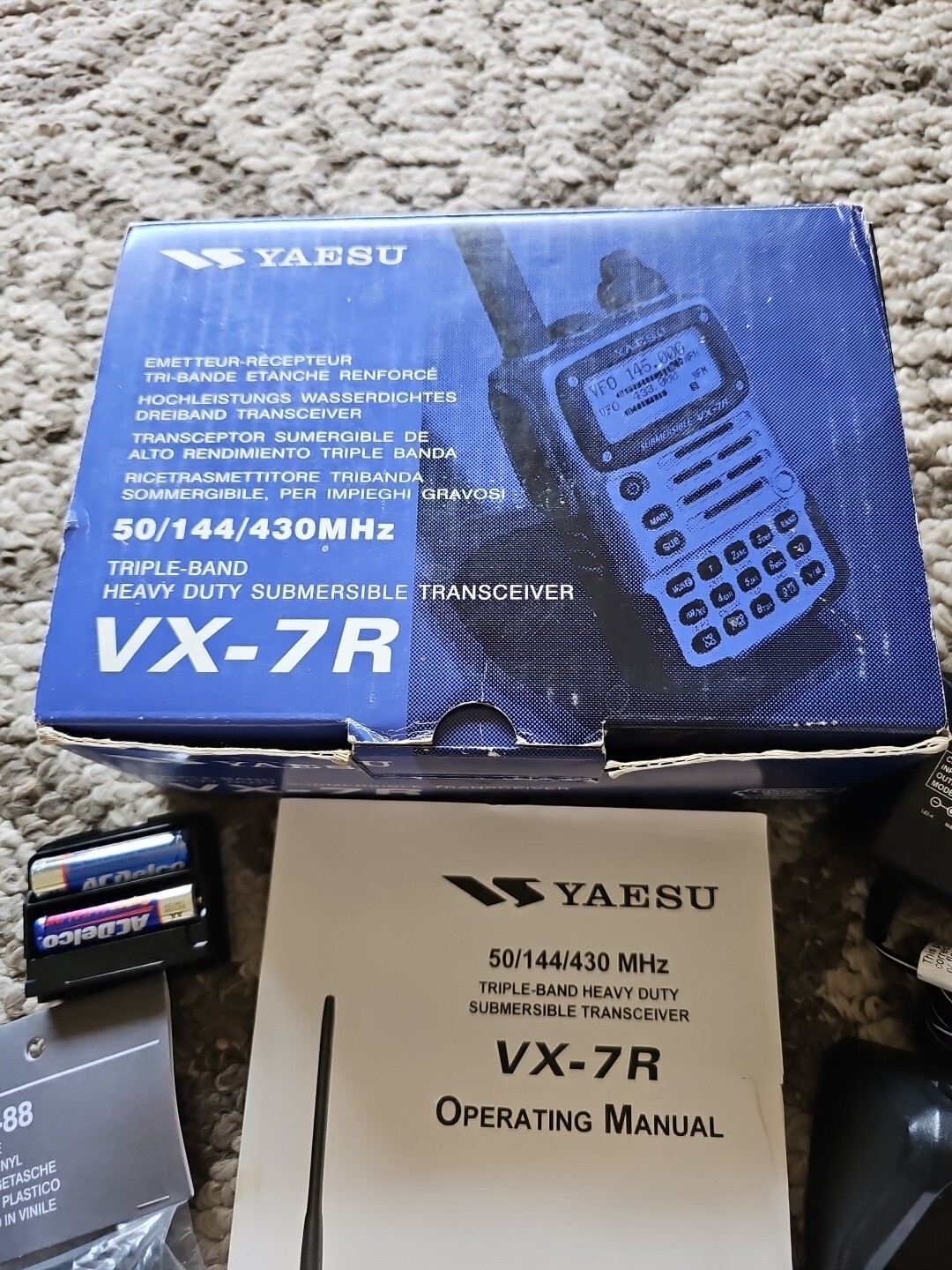 Yaesu VX-7R Ham Radio Triband Handheld Submersible Transceiver (works ...