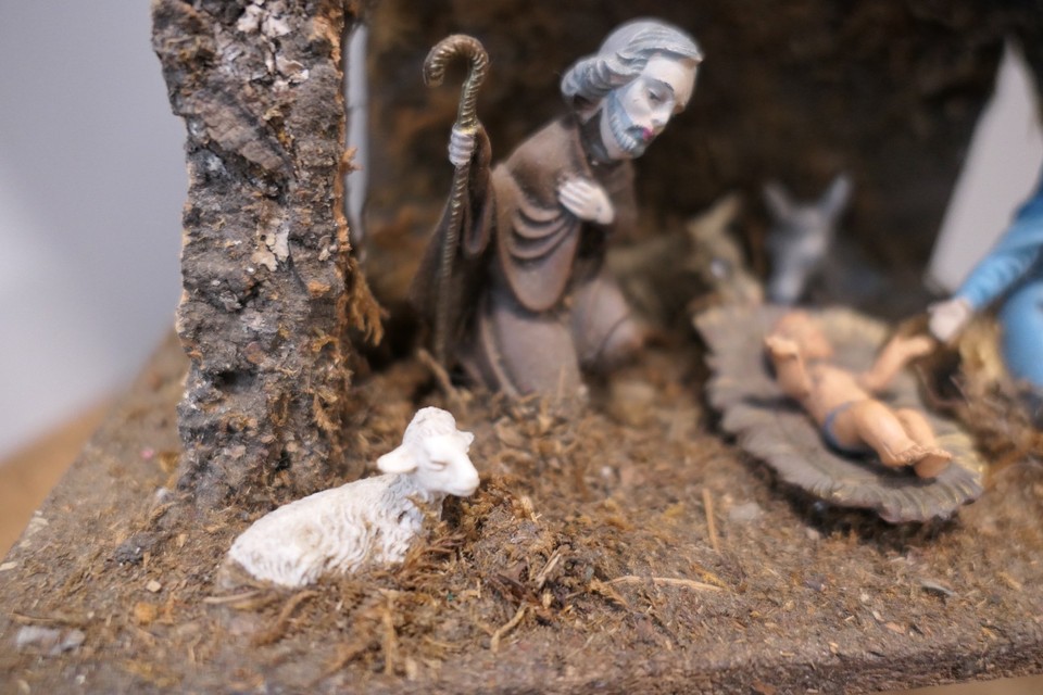 VTG Wood Nativity Made in Italy - Jesus Mary Joseph & Animals-7 Figures ...