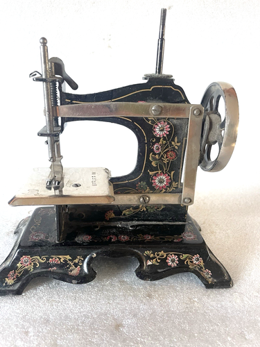 Antique Miniature Germany Sewing Machine Toy Hand Crank Metal Muller ...