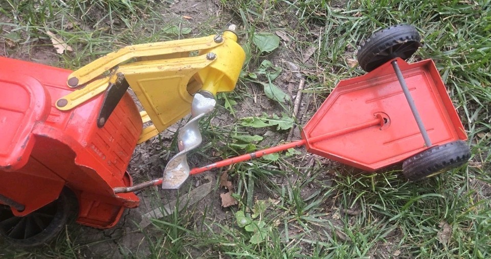 Vintage Nylint Power & Light Co. Post Hole Digger Unit No 3300 With ...