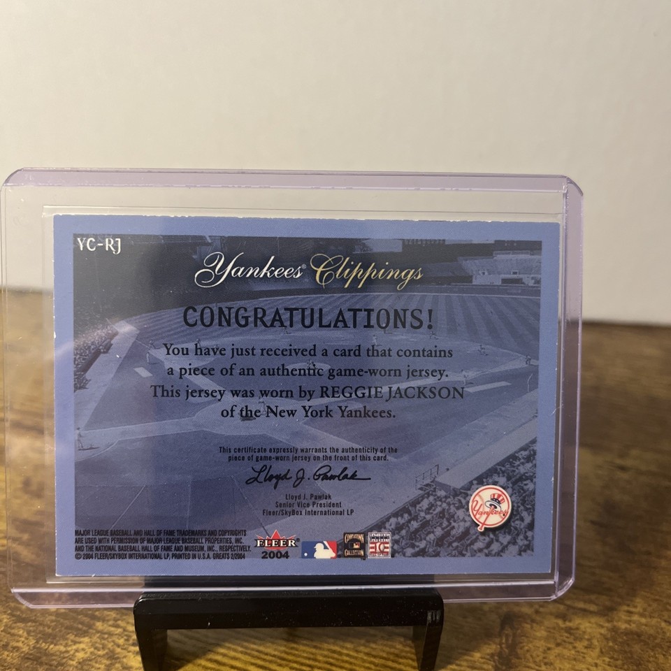 Reggie Jackson 2004 Fleer Greats Authentic Game-Worn Yankees Clippings ...