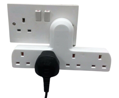 4 Gang Electrical Wall Plug Knightsbridge Screwless Matt White 13A 4