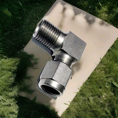 NAS1762 Elbow Reducer 90° Flareless tube to Swivel Cap. New Open box ...