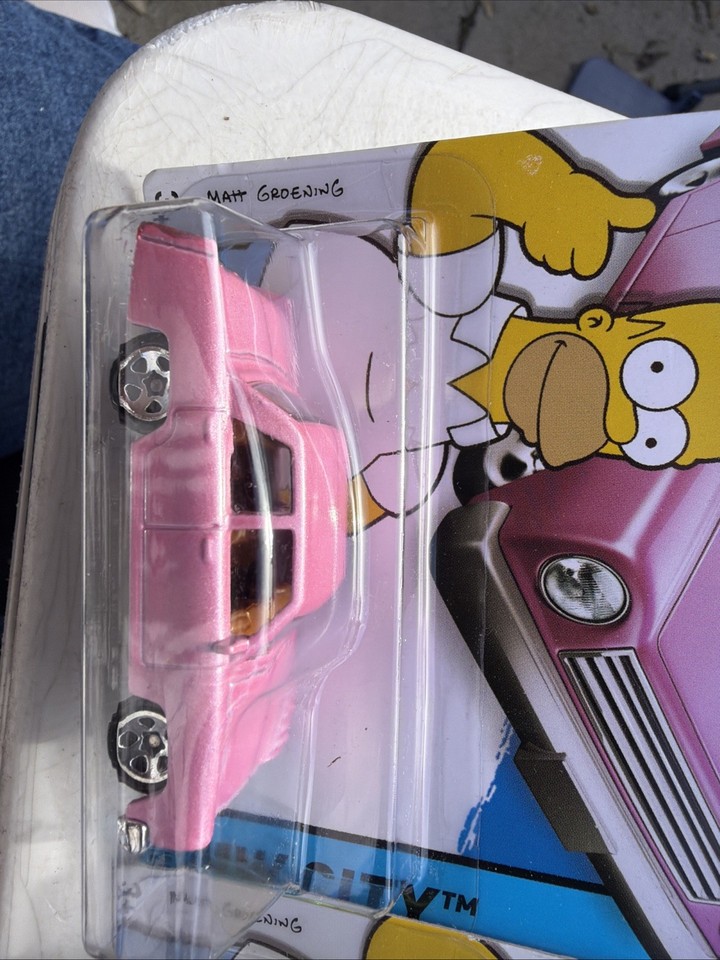 Lot of 2 Hot Wheels The Simpson Family Car & The Homer HW City Car ...