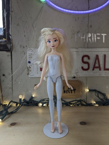 Hasbro 2018 FROZEN 2 SINGING & LIGHT UP ELSA Doll 030923 | eBay