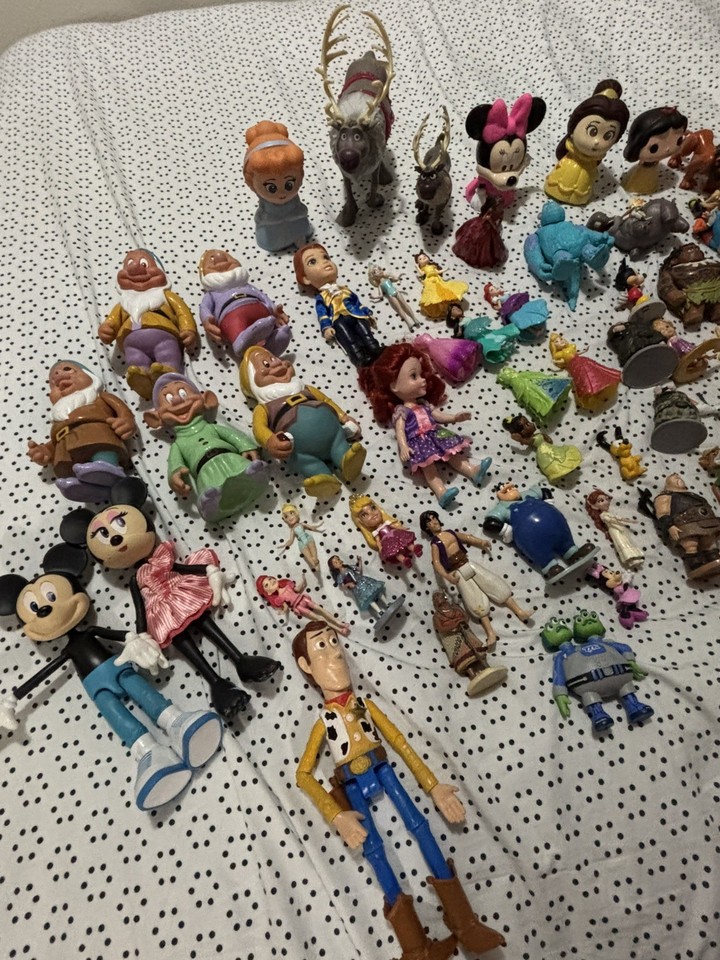 Disney Pixar PVC Plastic Figurines Cake Toppers Figures Play sets Huge ...