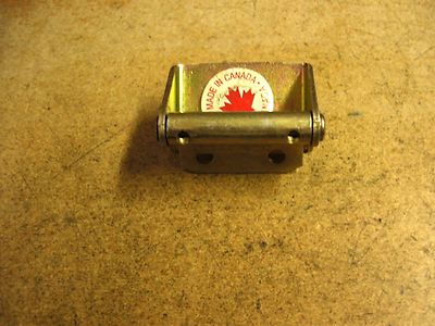 NEW GM END GATE HINGE OEM 30013622 BARB8147 DS1339 B1 | eBay