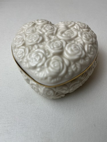 The Lenox Rose Heart Trinket Box China 24K Gold Trim Jewelry Valentine ...