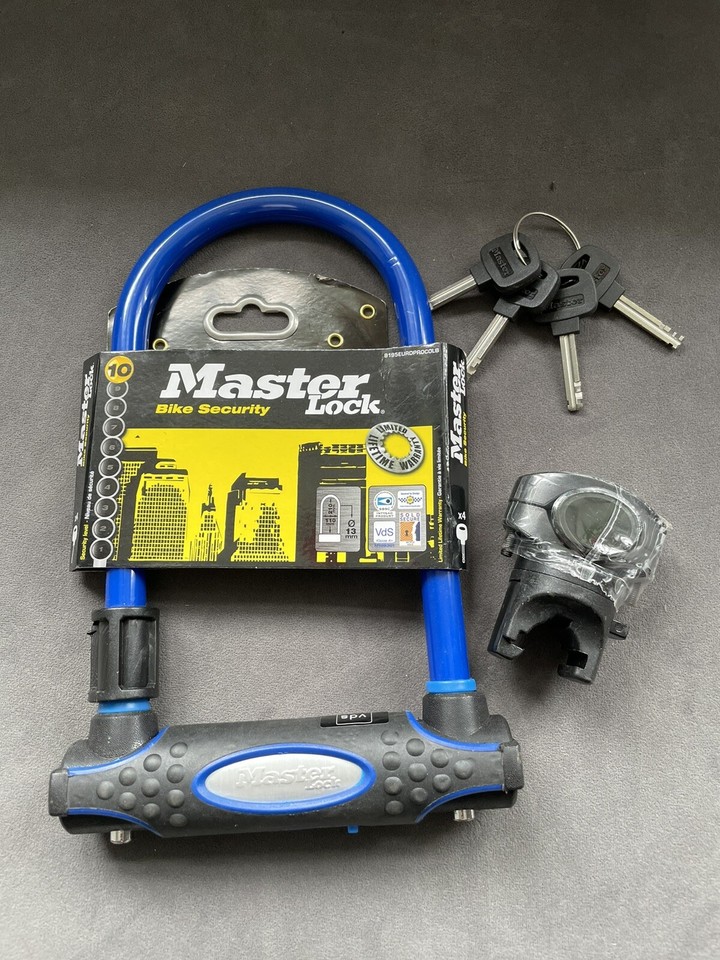 Master Lock Sold Secure Gold D-Lock 11 x 21cm Blue | eBay UK