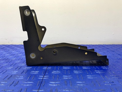 2010-2016 PORSCHE PANAMERA LH FRONT LEFT LOWER FENDER BRACKET 97050435502 OEM | eBay