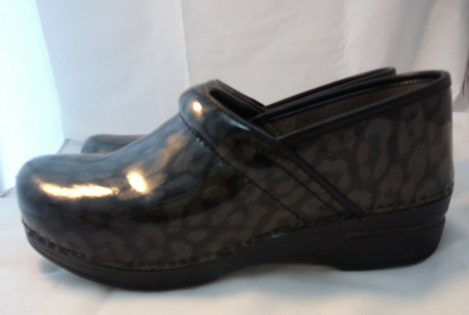 $150 DANSKO Pro XP 41 Clogs Professional Holographic Rainbow Leopard ...