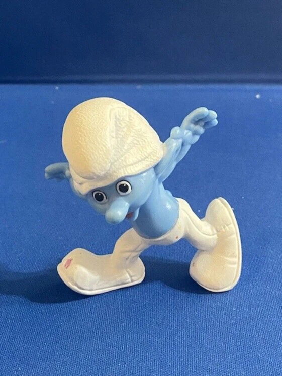 Smurfs 2 Smurfette Toys