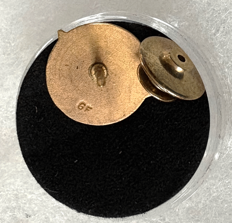 Vtg Service Award Pin US NAVAL AIR STATION NORTH ISLAND; San Diego 20 ...