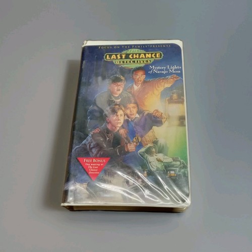 THE LAST CHANCE DETECTIVES Mystery Lights of Navajo Mesa VHS Video ...