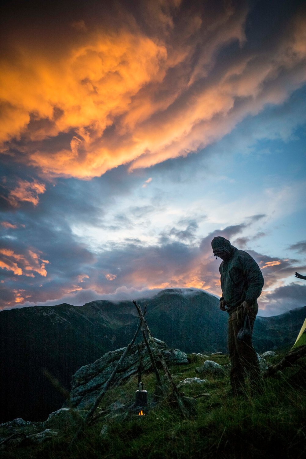 Helikon Tex Windrunner Windpack Outdoor Windshirt Jacke Desert Night ...