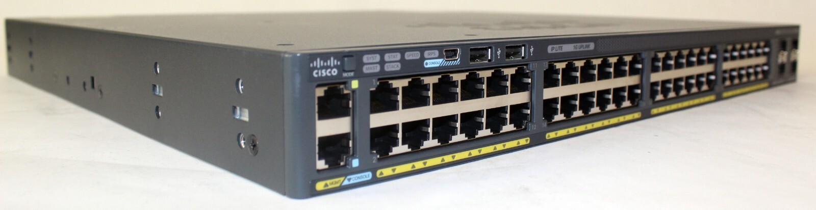 Cisco WS-C2960XR-48TS-I Catalyst 2960-XR 48-Port GIGE 4X1G SFP+ IP ...