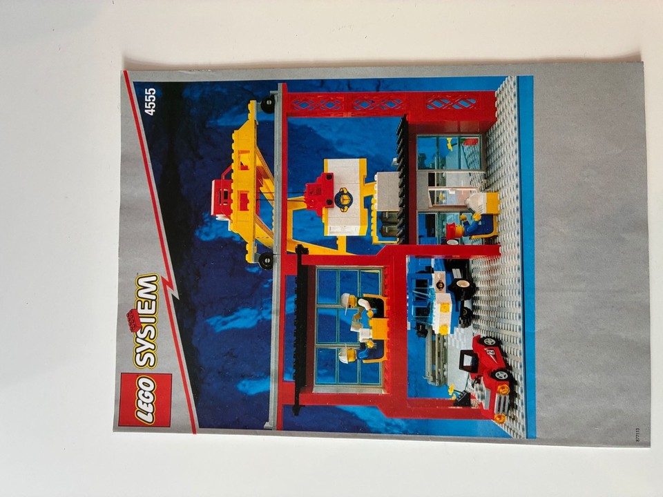 Lego Train 9V 4555:Cargo Station complete with box perfect | eBay