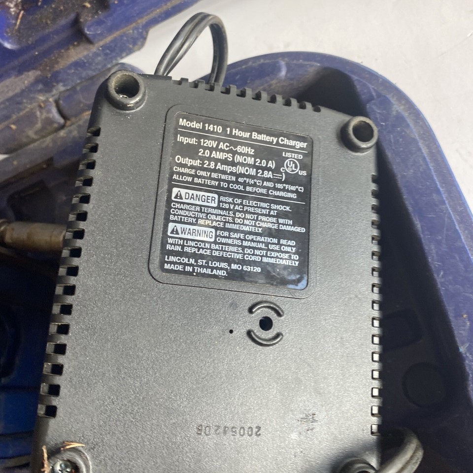 Lincoln 14.4v Power Luber Electric Grease gun w/charger & Case No ...