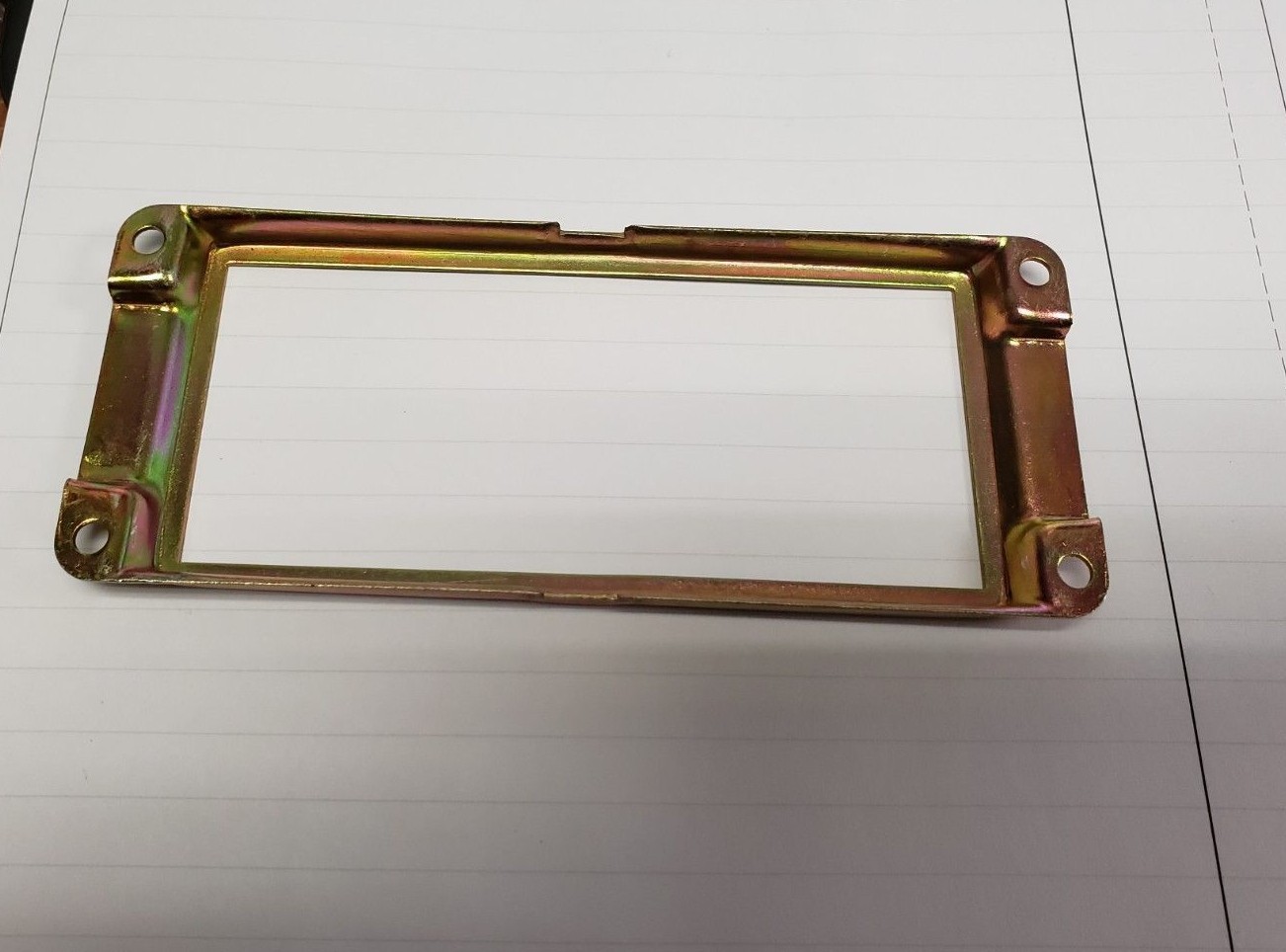 1946-1948 PLYMOUTH P15 NEW FRONT PARKING LIGHT HOUSING LENS RETAINER ...