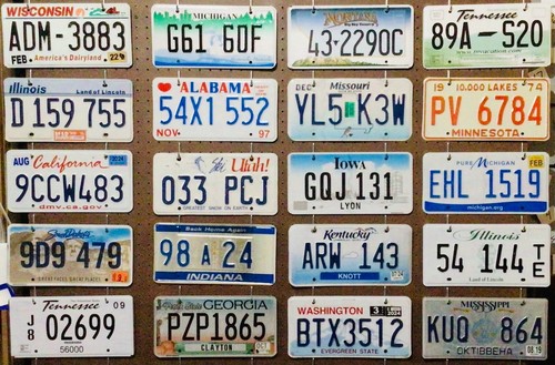 Large lot colorful of 60 old license plates - bulk - many states - low ...