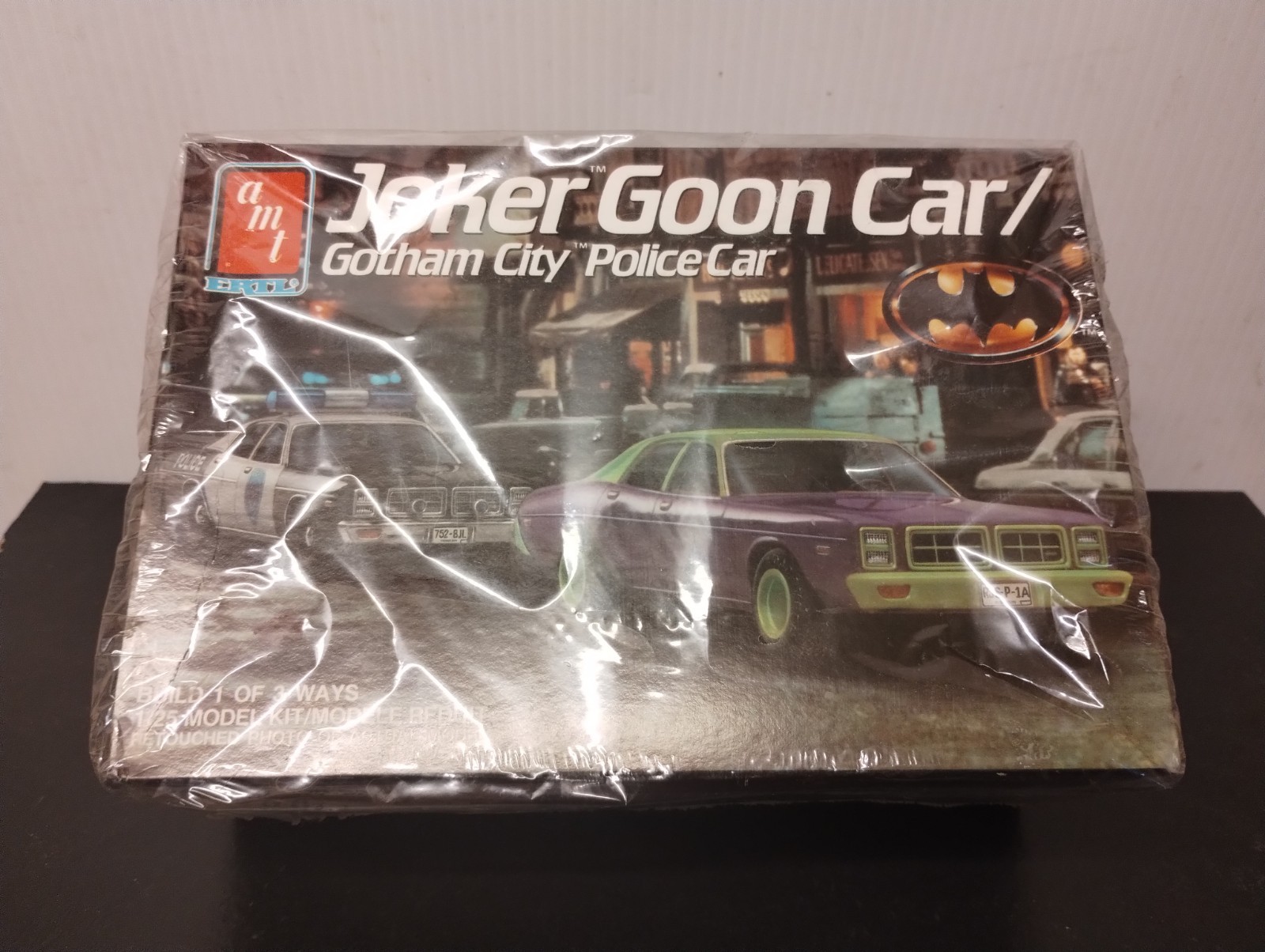 AMT/ERTL Model Joker Goon Car-Gotham City Police Car Kit #6826 Build 1 ...