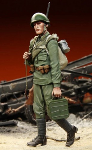 1/35 Resin Figure Model Kit Soviet Russian Infantryman Soldier WW2 War ...