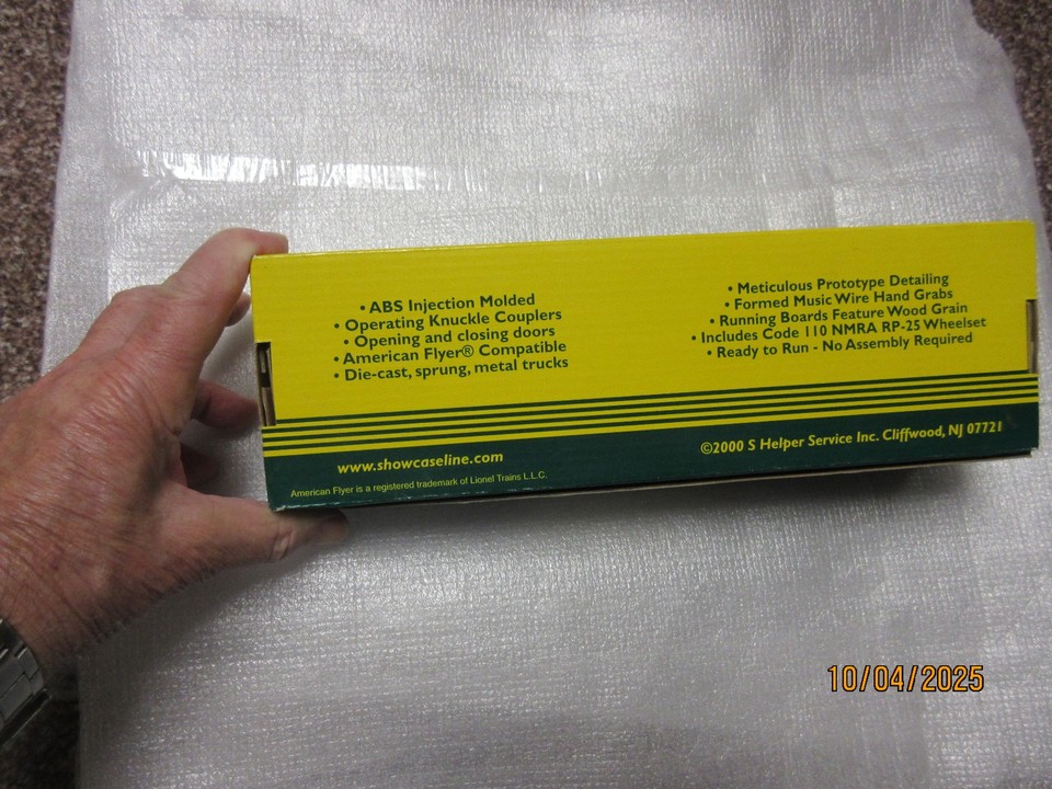 1-Showcase Line Carling Black Label Reefer w/OB, C-7 Condition | eBay