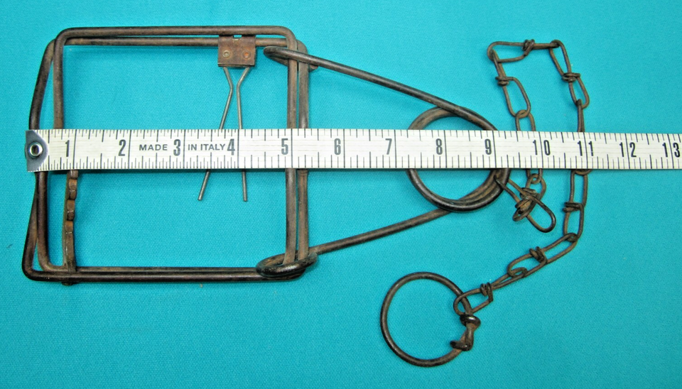 VINTAGE VICTOR CONIBEAR WORKING TRAPS # 110 AND #220--K-19 | eBay