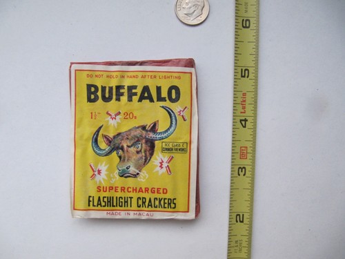 BUFFALO Brand ☆ Firecracker Label ☆ L@@K! Vintage advertising Macau ...