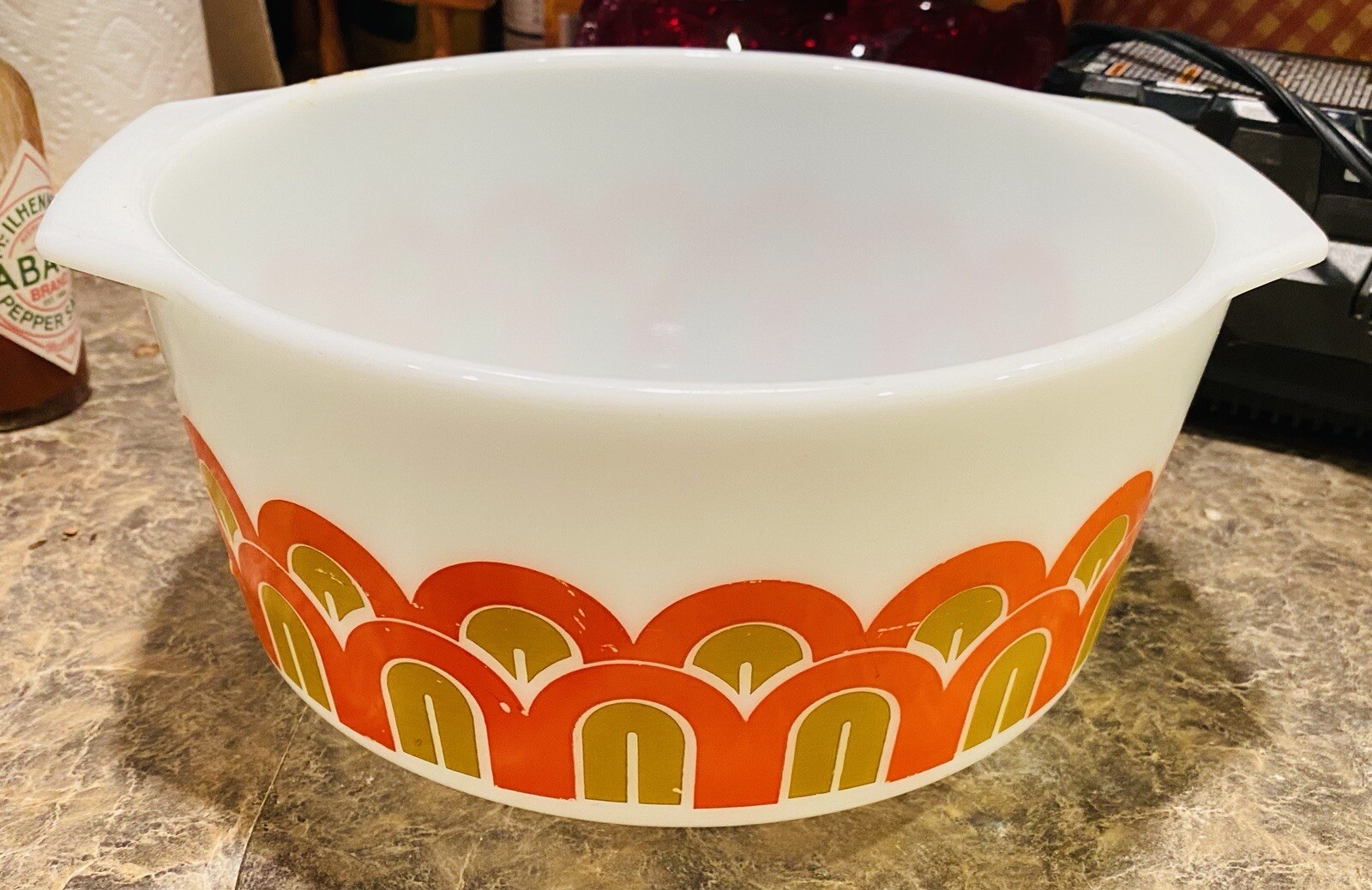 Vintage Pyrex Arches 3 qt Casserole Dish 344 Fish Scale Mod Arches ...
